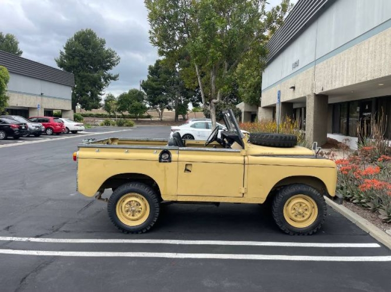 1978 Land Rover Santana | ID-133563