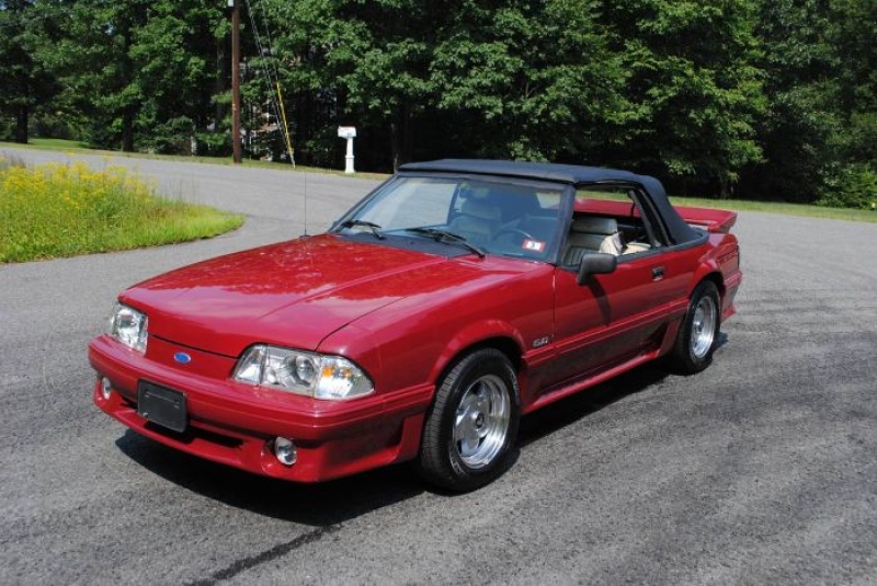 1990 Ford Mustang GT | ID-133357